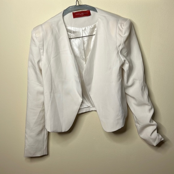 AKIRA | Jackets & Coats | Shoulder Padded White Open Jacket Blazer ...